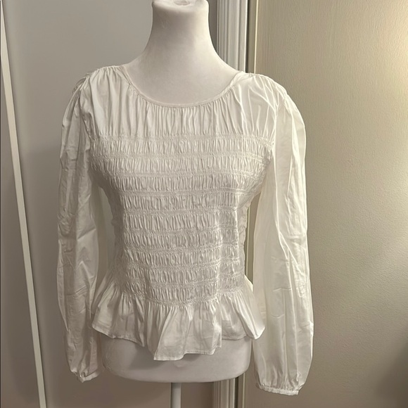 Ann Taylor | Tops | Nwt Ann Taylor White Puff Sleeve Smocked Peplum ...